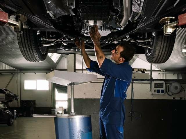 AVTO servis vozil, vulkanizerstvo, avtopralnica AVTO INN, avtodeli in ...